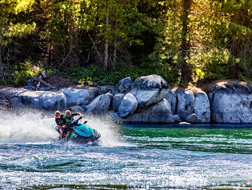 Kawasaki Jet Ski SX-R | Stand-Up Personal Watercraft