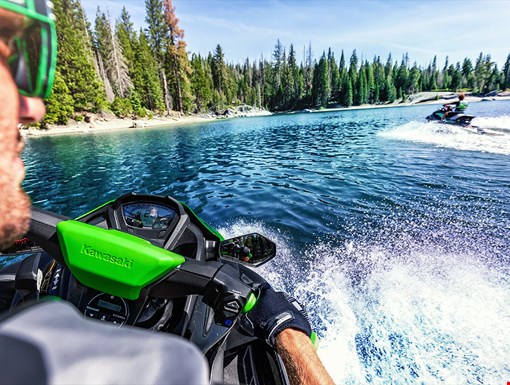 Kawasaki Jet Ski SX-R | Stand-Up Personal Watercraft
