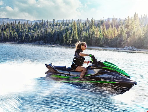 Kawasaki Jet Ski SX-R | Stand-Up Personal Watercraft