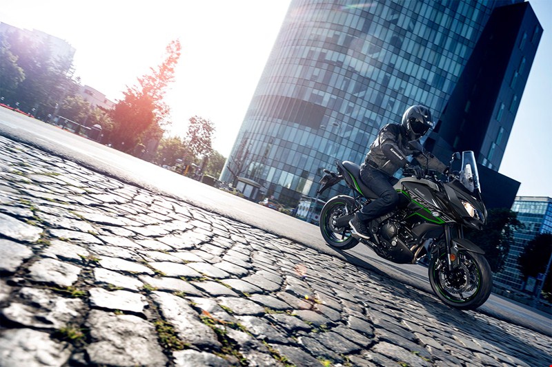 Kawasaki Versys 650 | Touring Motorcycle | Versatile Performance